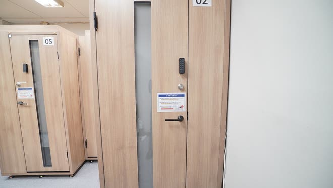 <ビズボ東京駅八重洲京橋No.6>東京駅徒歩4分・京橋駅徒歩2分【完全個室】🚃光回線Wi-Fi📶電源🔌の写真9