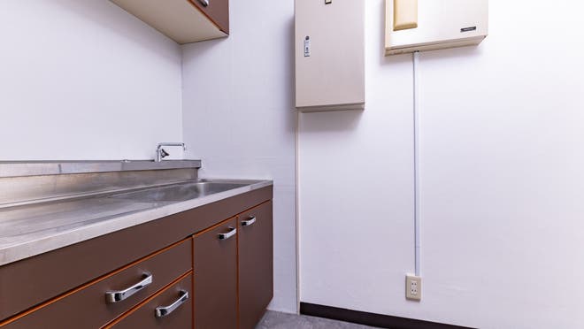 最大25名!!駅徒歩1分‼︎飲食OKゴミ捨て無料🚮モダンな大人空間🍷撮影/会議・打合せ/懇親会/歓送迎会/の写真14