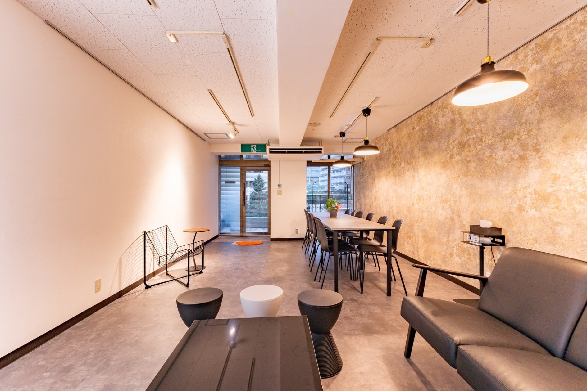 最大25名!!駅徒歩1分‼︎飲食OKゴミ捨て無料🚮モダンな大人空間🍷撮影/会議・打合せ/懇親会/歓送迎会/の写真11