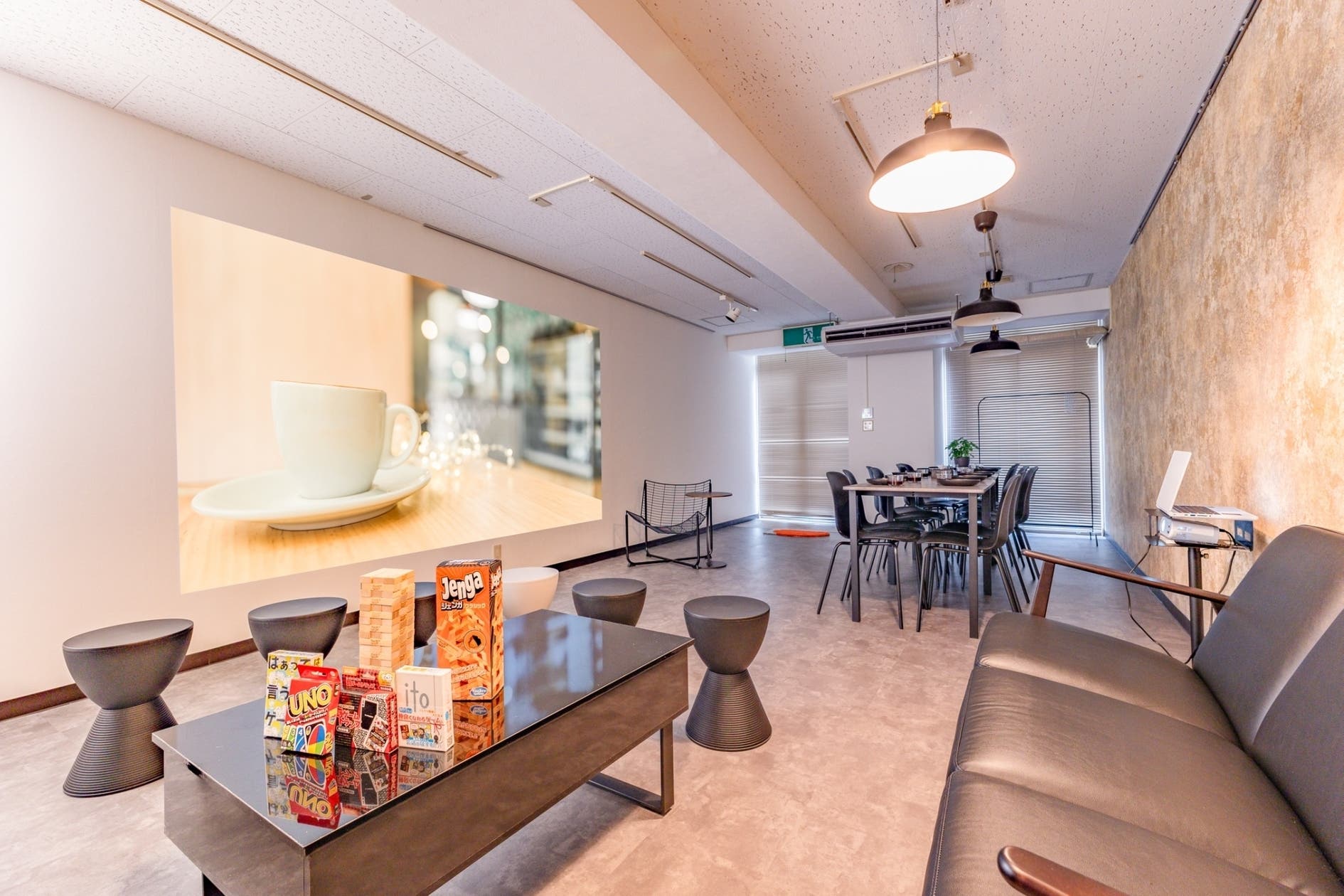 最大25名!!駅徒歩1分‼︎飲食OKゴミ捨て無料🚮モダンな大人空間🍷撮影/会議・打合せ/懇親会/歓送迎会/の写真12