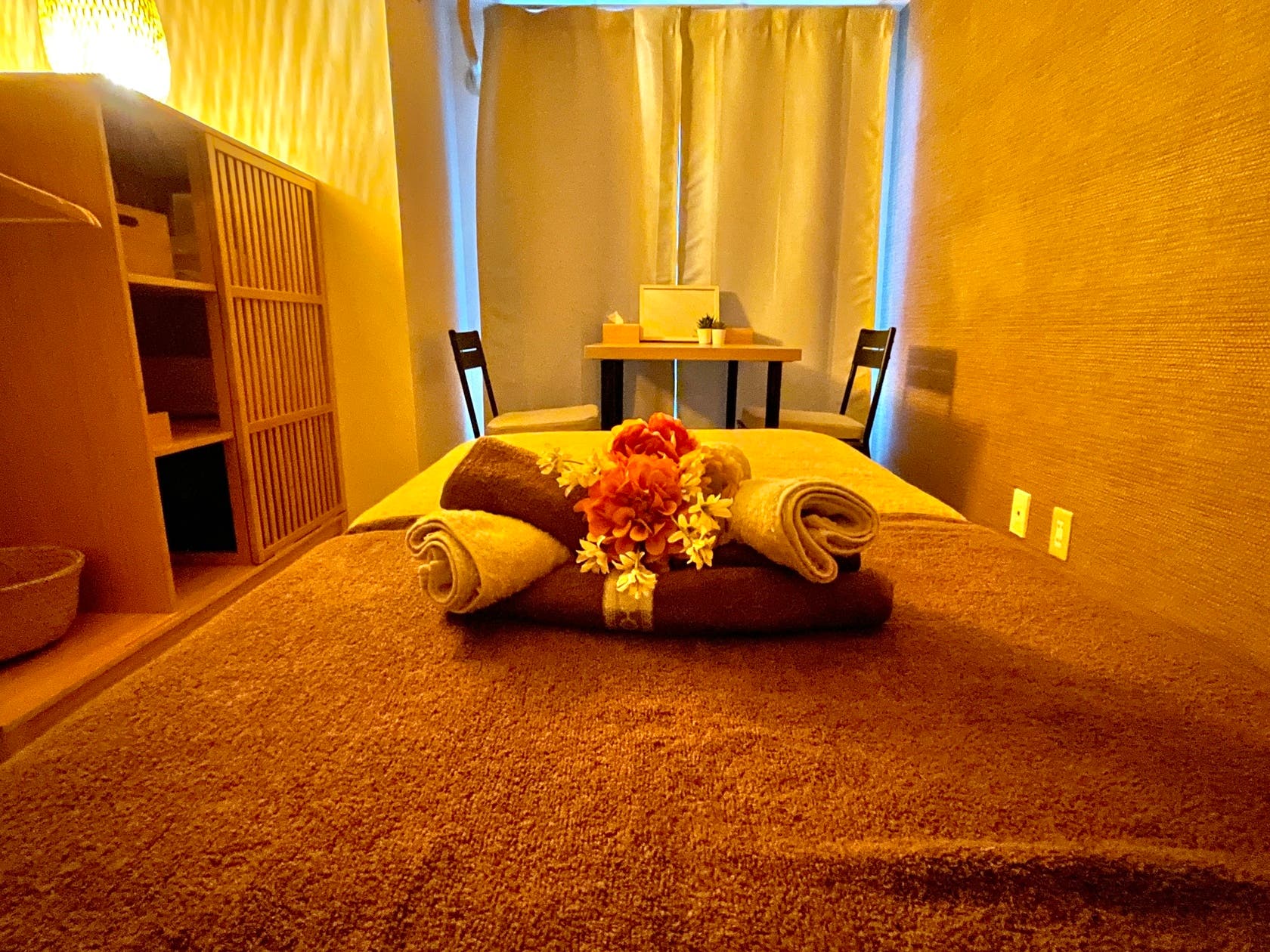 桜木町駅徒歩1分！ご好評につき増部屋🌸完全個室のキレイなサロン✨ほぼ雨に濡れずにアクセス👍電動昇降施術ベッド/マッサージ/エステの写真6