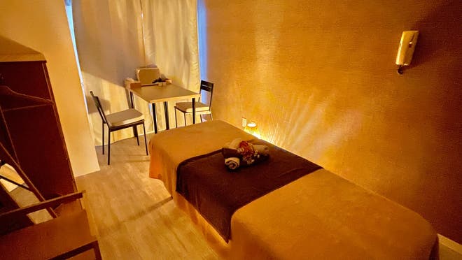 桜木町駅徒歩1分!ご好評につき増部屋🌸完全個室のキレイなサロン✨ほぼ雨に濡れずにアクセス👍電動昇降施術ベッド/マッサージ/エステの写真5