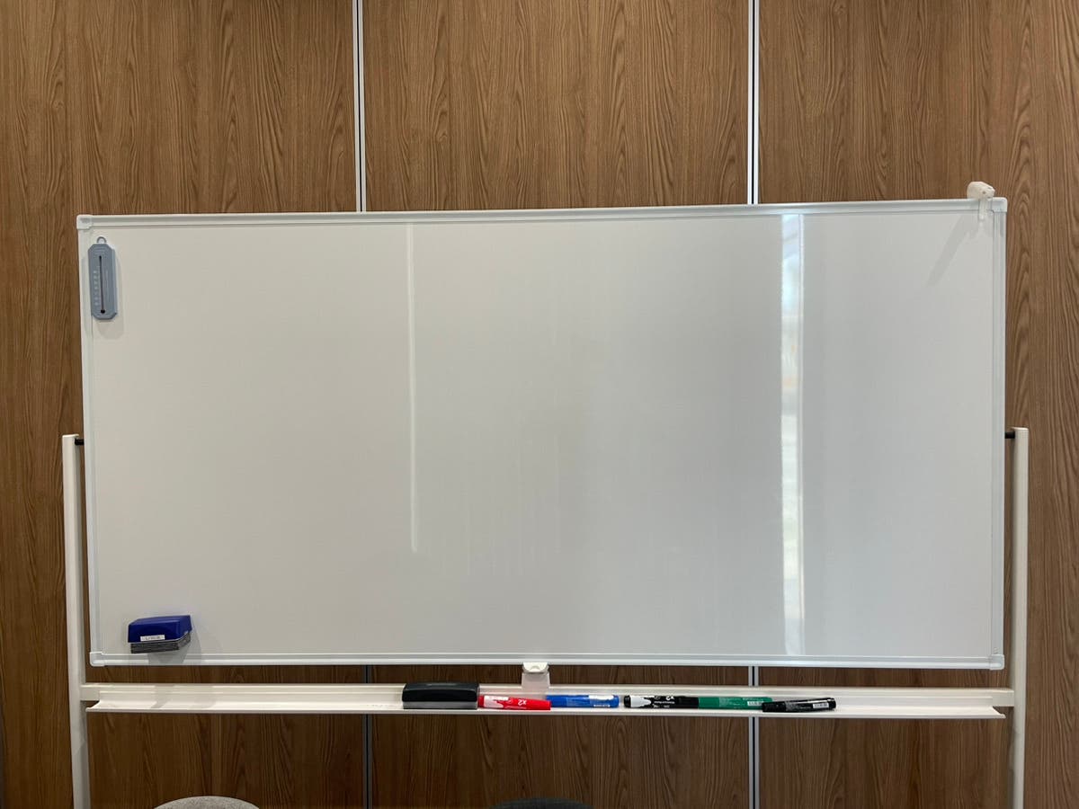 富士宮駅から徒歩1分【12名】駐車場・大画面モニター・ホワイトボード無料の写真9