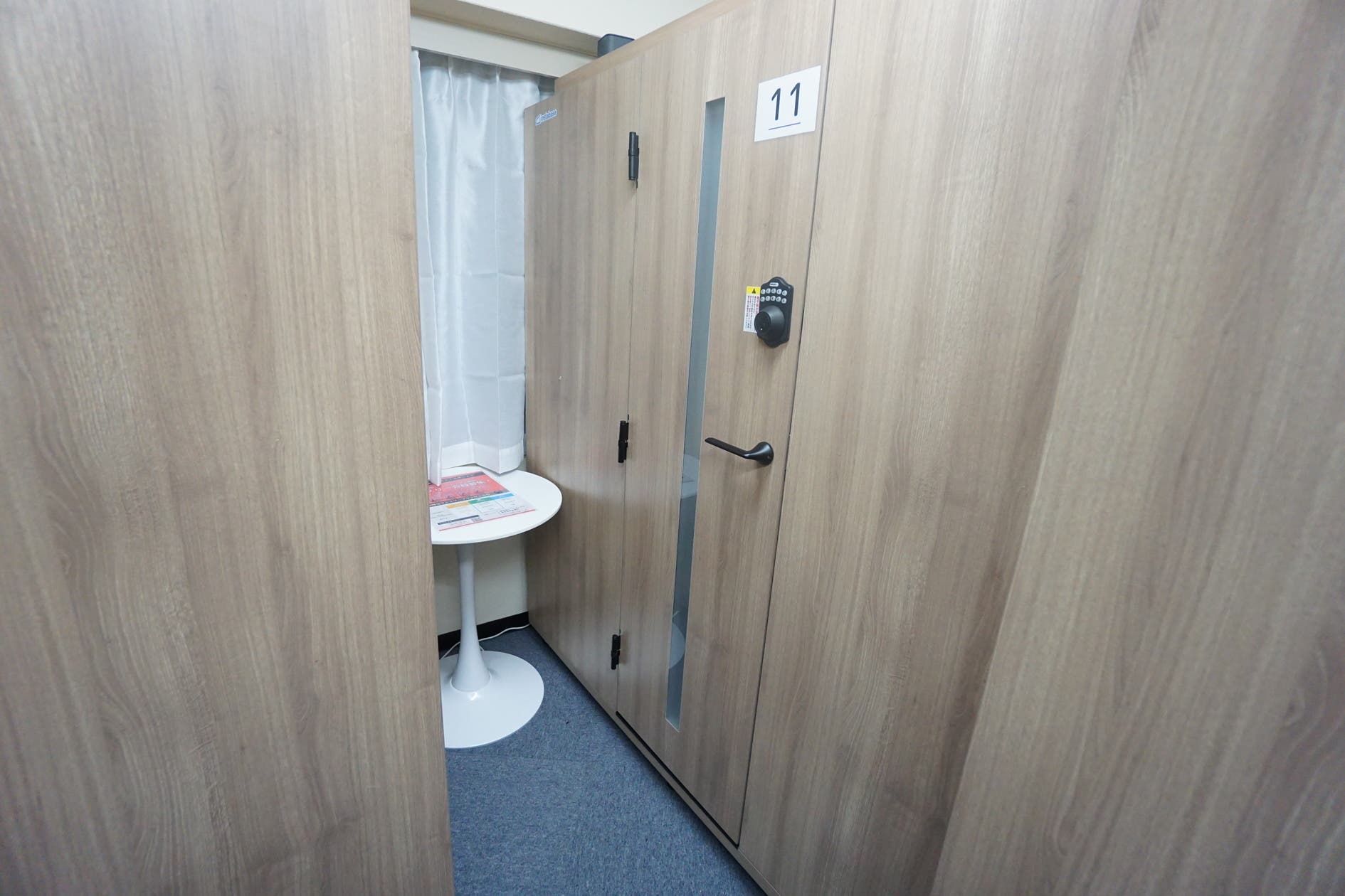 ＜個室型ワークブース鶴見No.9＞京急鶴見駅徒歩2分🚃完全個室⭐️24H⏰Wi-Fi📶モニター🖥️テレワーク/ZOOM/自習の写真9