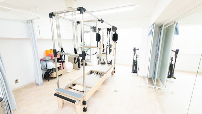 【北参道駅30秒】マシンピラティススタジオ☆自然光が入る1日1回スタッフ完全清掃のスタジオの写真3