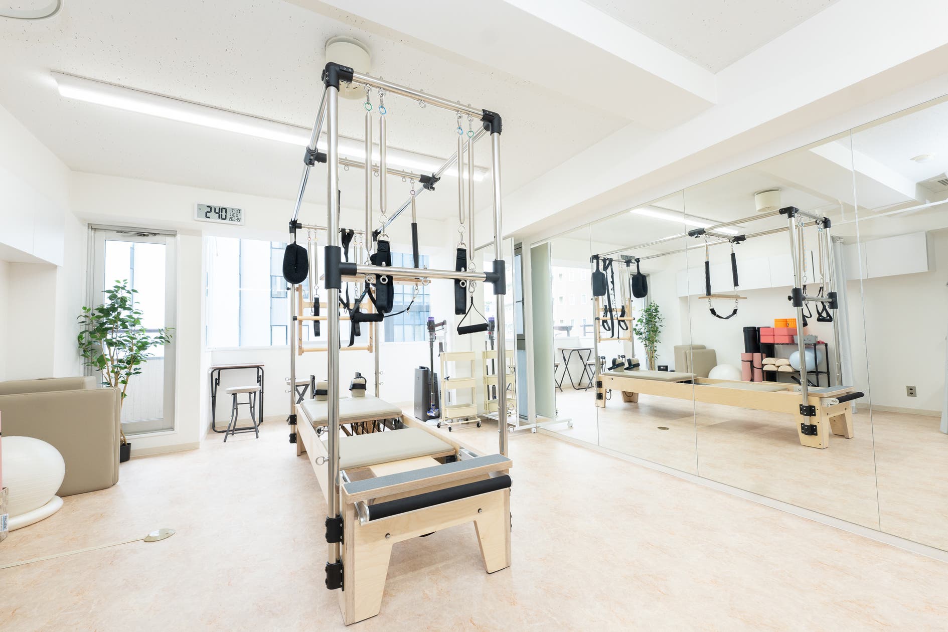 【北参道駅30秒】マシンピラティススタジオ☆自然光が入る1日1回スタッフ完全清掃のスタジオの写真26