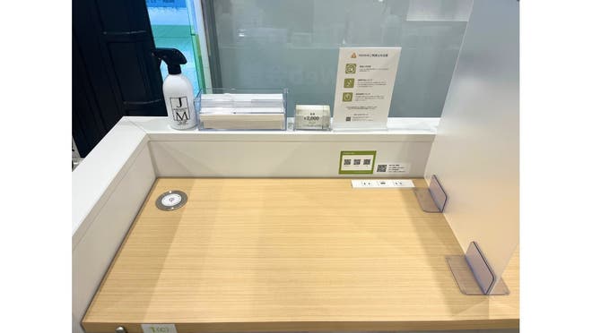 🌟1人のテレワークに最適🌟【新宿駅西口徒歩4分|コワーキングスペース|2C】カウンター/無料Wi-Fi/電源の写真2