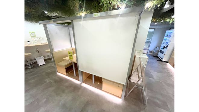 🌟1人のテレワークに🌟【池袋駅徒歩1分|コワーキングスペース|16S】半個室/無料Wi-Fi/電源/31.5inモニターの写真6