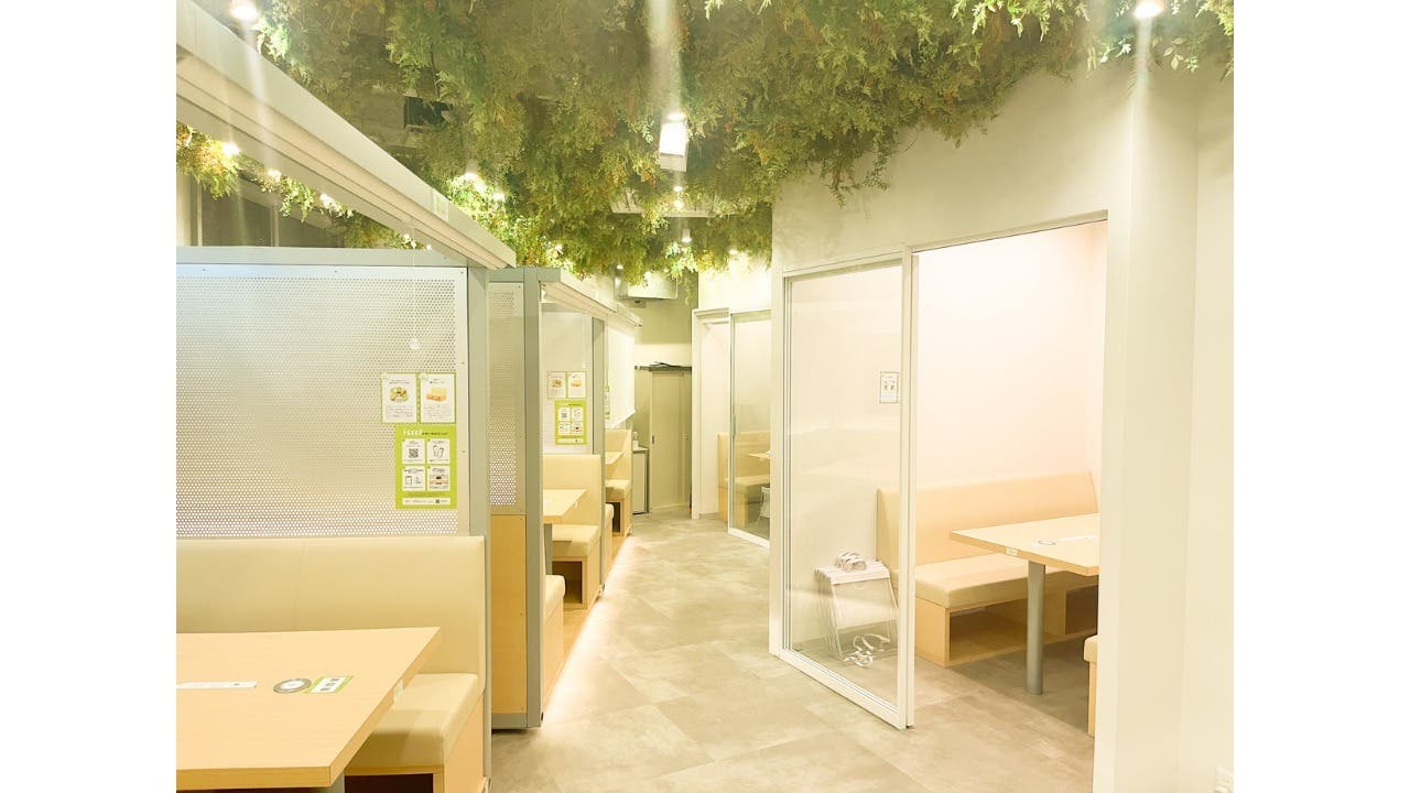 🌟1人のテレワークに🌟【池袋駅徒歩1分｜コワーキングスペース｜16S】半個室/無料Wi-Fi/電源/31.5inモニターの写真14