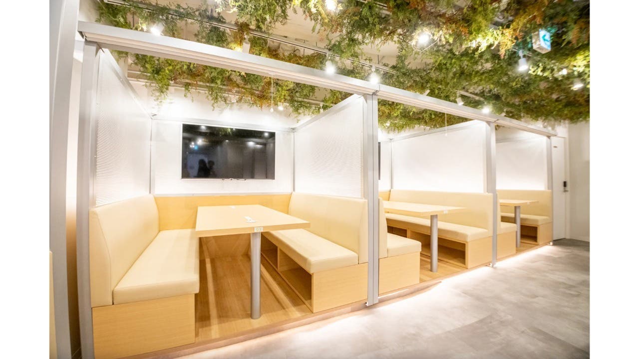 🌟6人までの打ち合わせに最適🌟【上野駅徒歩1分｜貸し会議室｜8G】半個室/無料Wi-Fi/電源/55inモニターの写真6