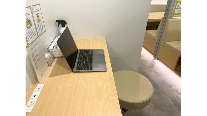 🌟1人のテレワークに最適🌟【上野駅徒歩1分|コワーキングスペース|1C】カウンター/無料Wi-Fi/電源の写真3