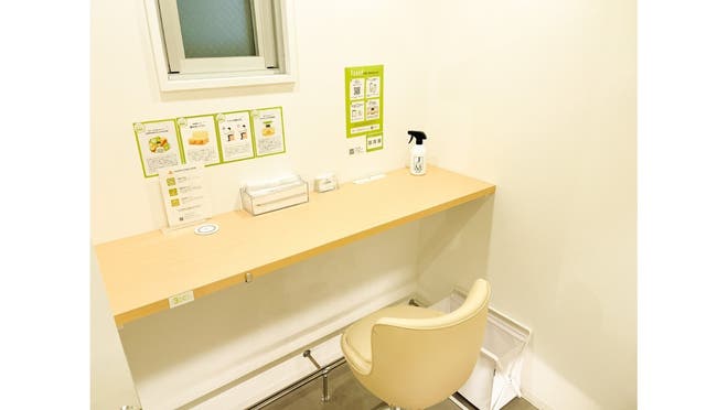 🌟資格など隙間時間の勉強に🌟【秋葉原駅徒歩2分|レンタル自習室|席番号2C(2階)】カウンター/無料Wi-Fi/電源の写真1