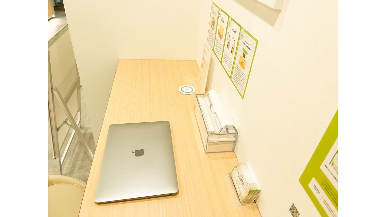 🌟資格など隙間時間の勉強に🌟【秋葉原駅徒歩2分｜レンタル自習室｜席番号2C（2階）】カウンター/無料Wi-Fi/電源の写真7