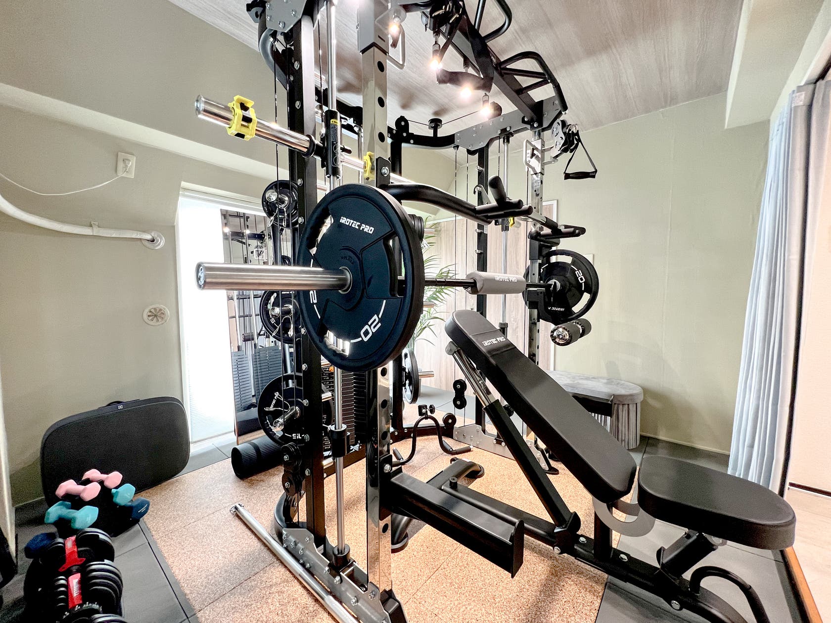 ✨ NEW OPEN ！✨【🎉地域最安値🎉】自由が丘駅徒歩３分の駅チカレンタルジム、清潔感ありオシャレ、トレーニング器具充実の写真6