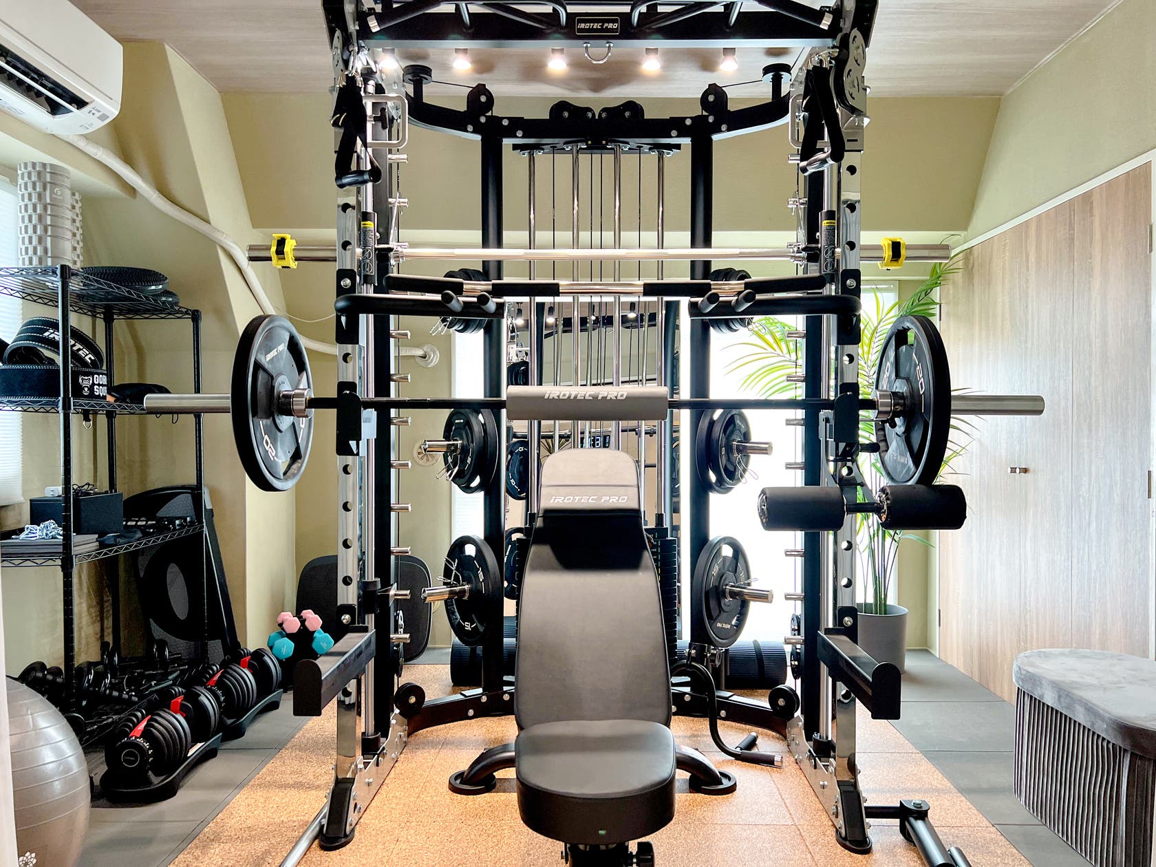 ✨ NEW OPEN ！✨【🎉地域最安値🎉】自由が丘駅徒歩３分の駅チカレンタルジム、清潔感ありオシャレ、トレーニング器具充実の写真8