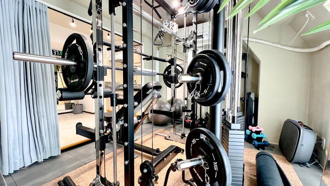 ✨ NEW OPEN !✨【🎉地域最安値🎉】自由が丘駅徒歩3分の駅チカレンタルジム、清潔感ありオシャレ、トレーニング器具充実の写真11