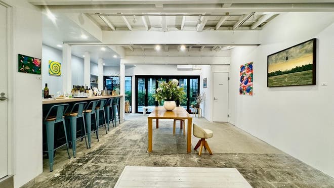 【1F路面】カフェカウンター併設。撮影、展示会、ギャラリーやPOP-UP、セミナー、ワークショップ等、多用途で使えます。の写真27