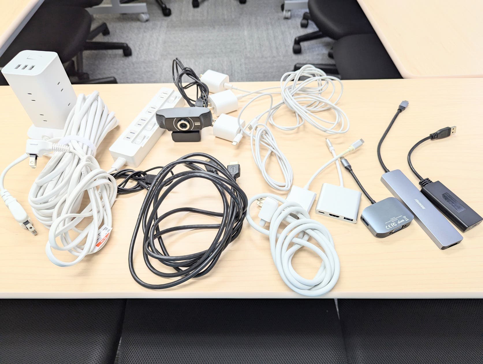 【New】【学割】水道橋&神保町駅3分,日大前！50incアンドロイドTV🎥ボードゲーム/TVゲーム🎮光👩‍❤️‍💋‍👨会議室の写真17