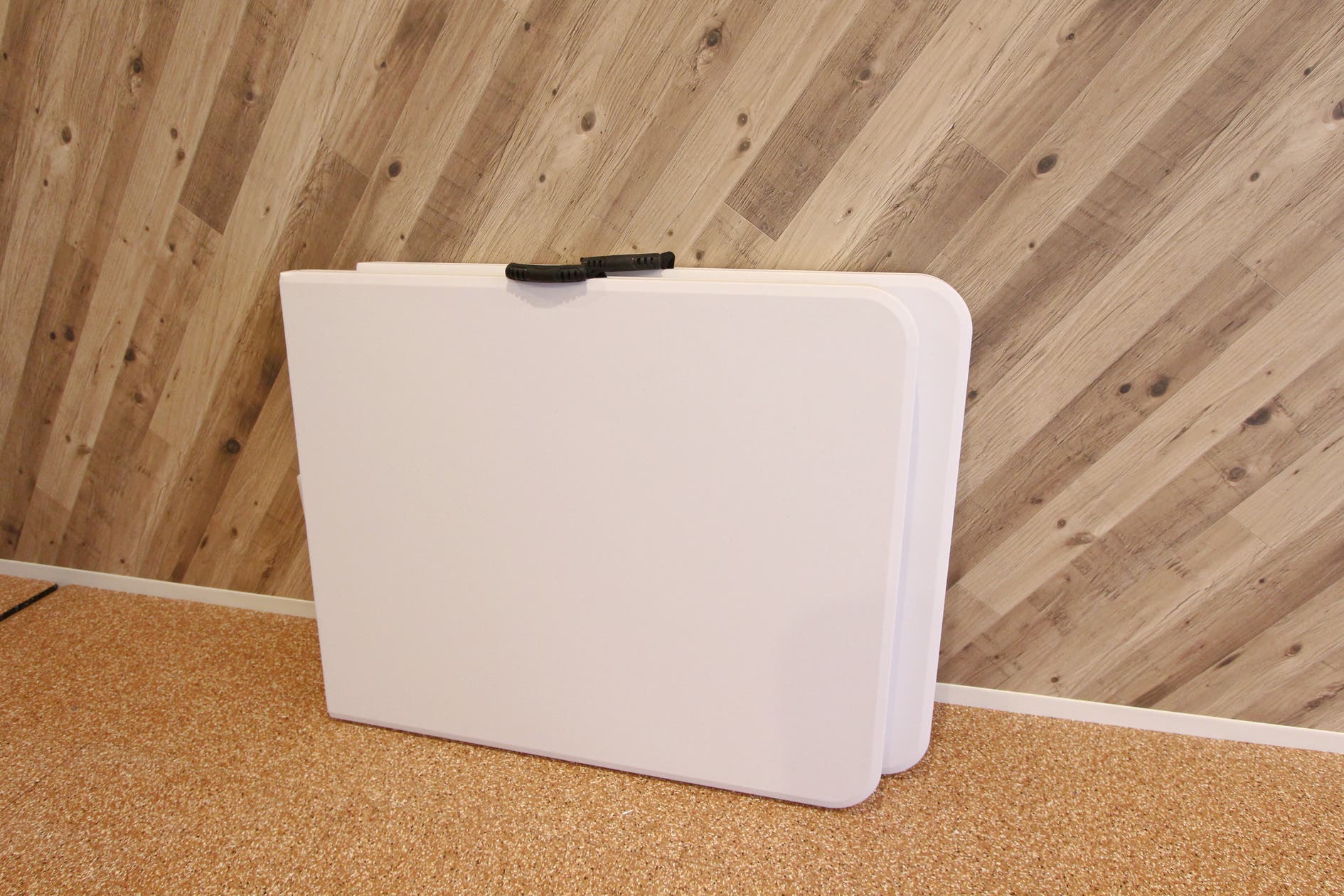 【松戸駅4分🚶】土日祝日も同料金実施中💡リノベで綺麗✨ダンス・ヨガ・会議・教室・セミナー・撮影・整体・エステ・コスプレの写真15