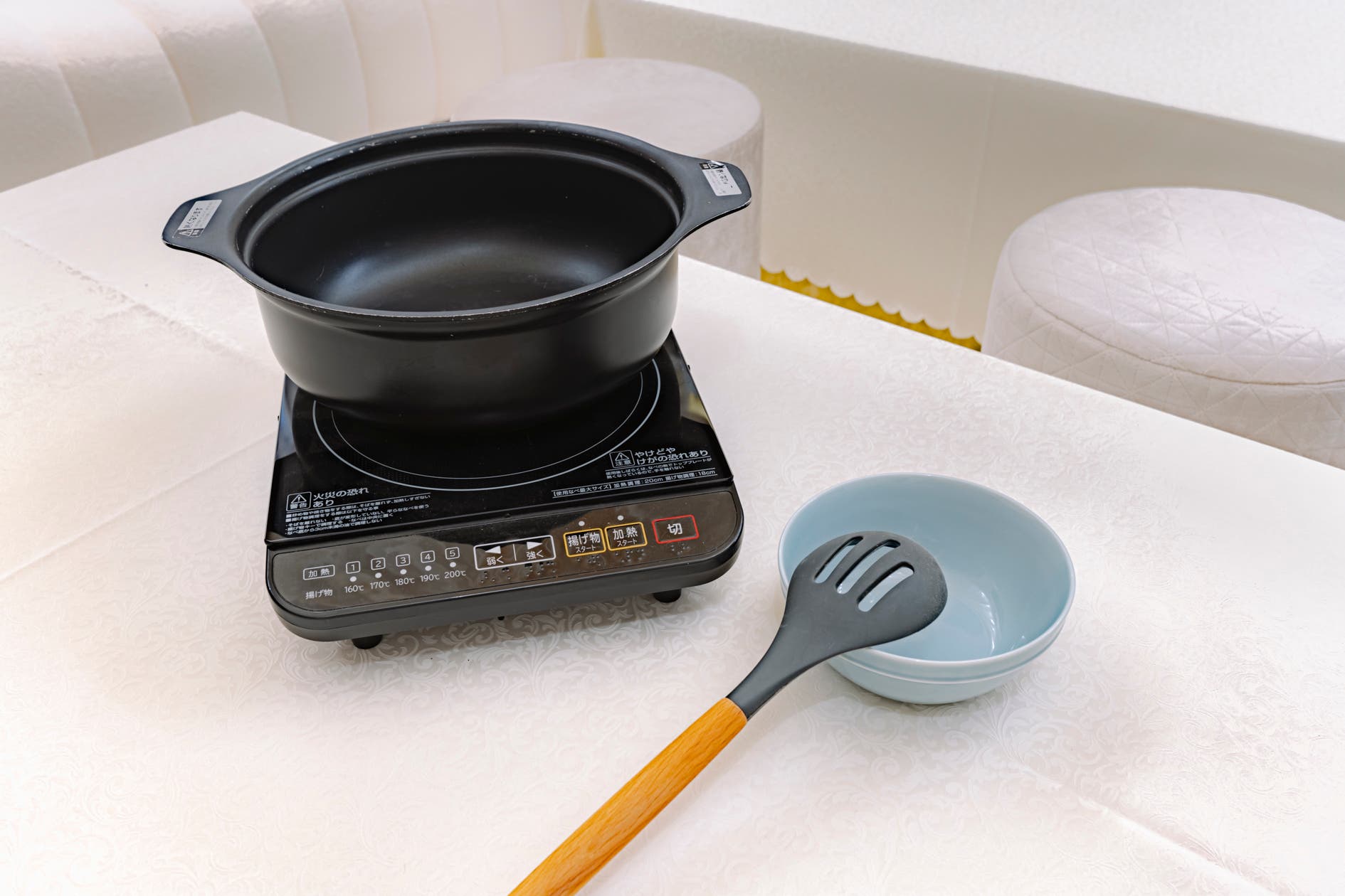 🍲卓上IHヒーターとお鍋セットの画像1
