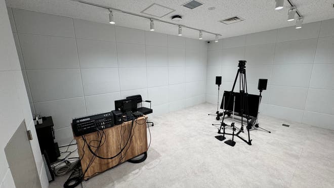 【SPACE MAGENTA】中目黒駅至近。収録・配信・撮影が可能でコンパクトなスタジオの写真2