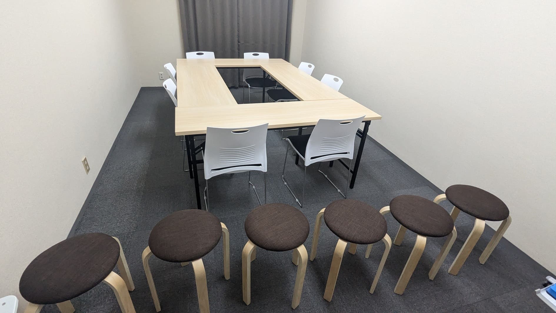 【大門2分/浜松町3分】冬の特別割‼️長時間利用でさらにお得‼️広々完全個室‼️/高速wifi/web会議/取材/ボードゲームの写真8