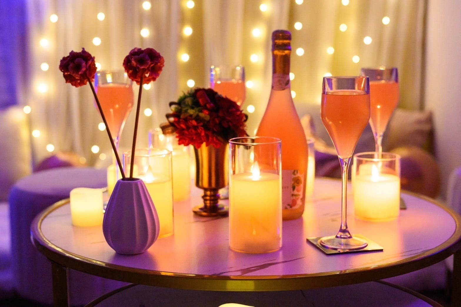 〈梅田すぐ🚶〉オトナの隠れ家💓女子会・本気デートで選ばれる映えスポット🤍ヒカリの幻想空間🦋💫マットレスでゴロゴロ〜🎶の写真15