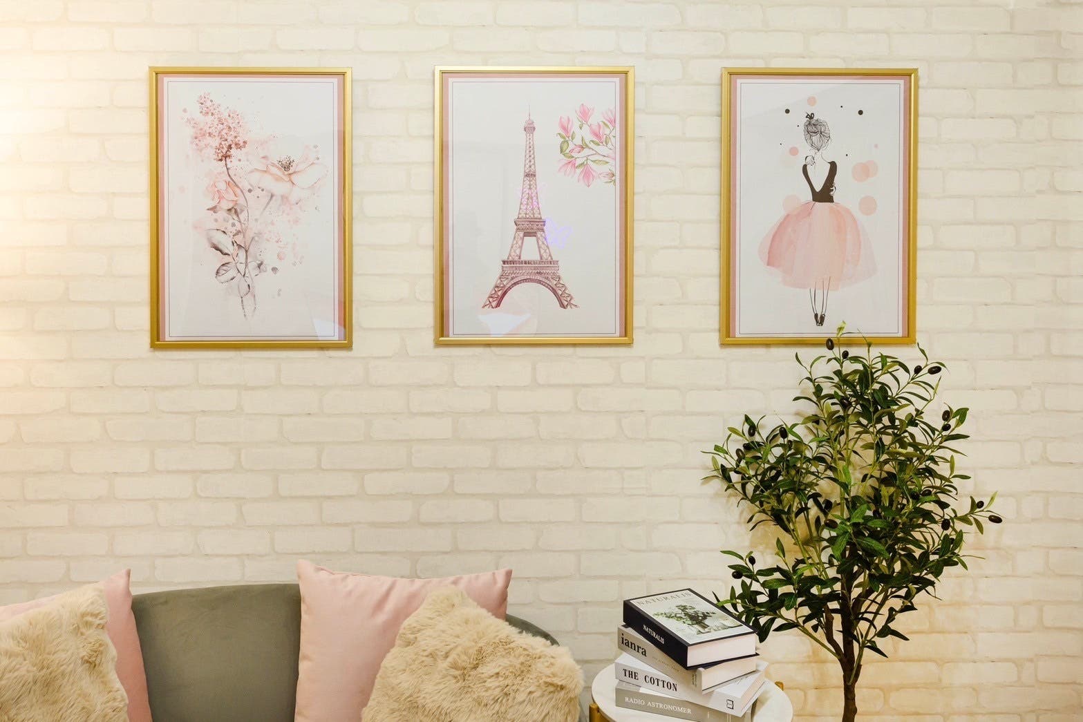 〈梅田すぐ🚶〉オトナの隠れ家💓女子会・本気デートで選ばれる映えスポット🤍ヒカリの幻想空間🦋💫マットレスでゴロゴロ〜🎶の写真14