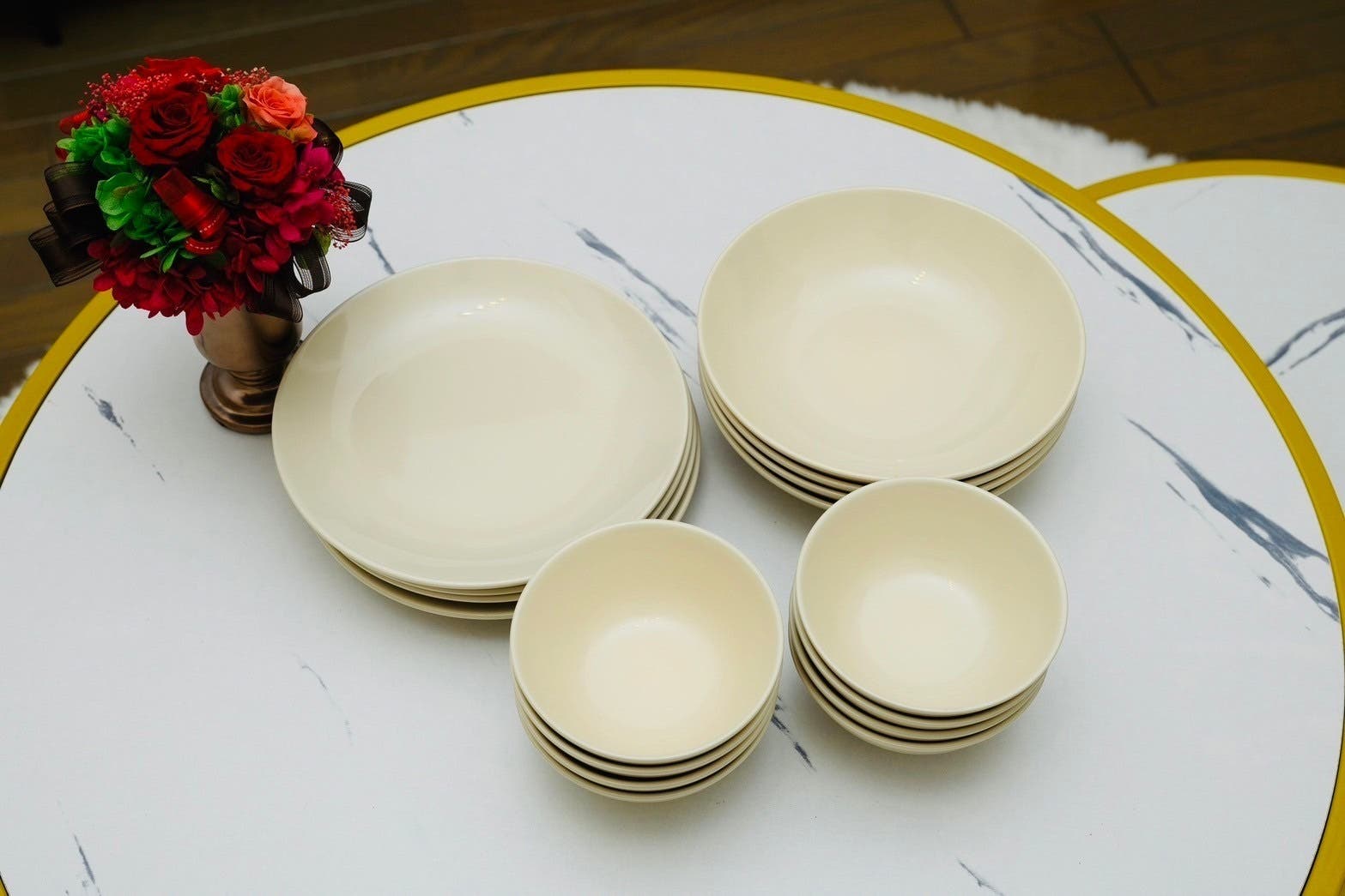 〈梅田すぐ🚶〉オトナの隠れ家💓女子会・本気デートで選ばれる映えスポット🤍ヒカリの幻想空間🦋💫マットレスでゴロゴロ〜🎶の写真21