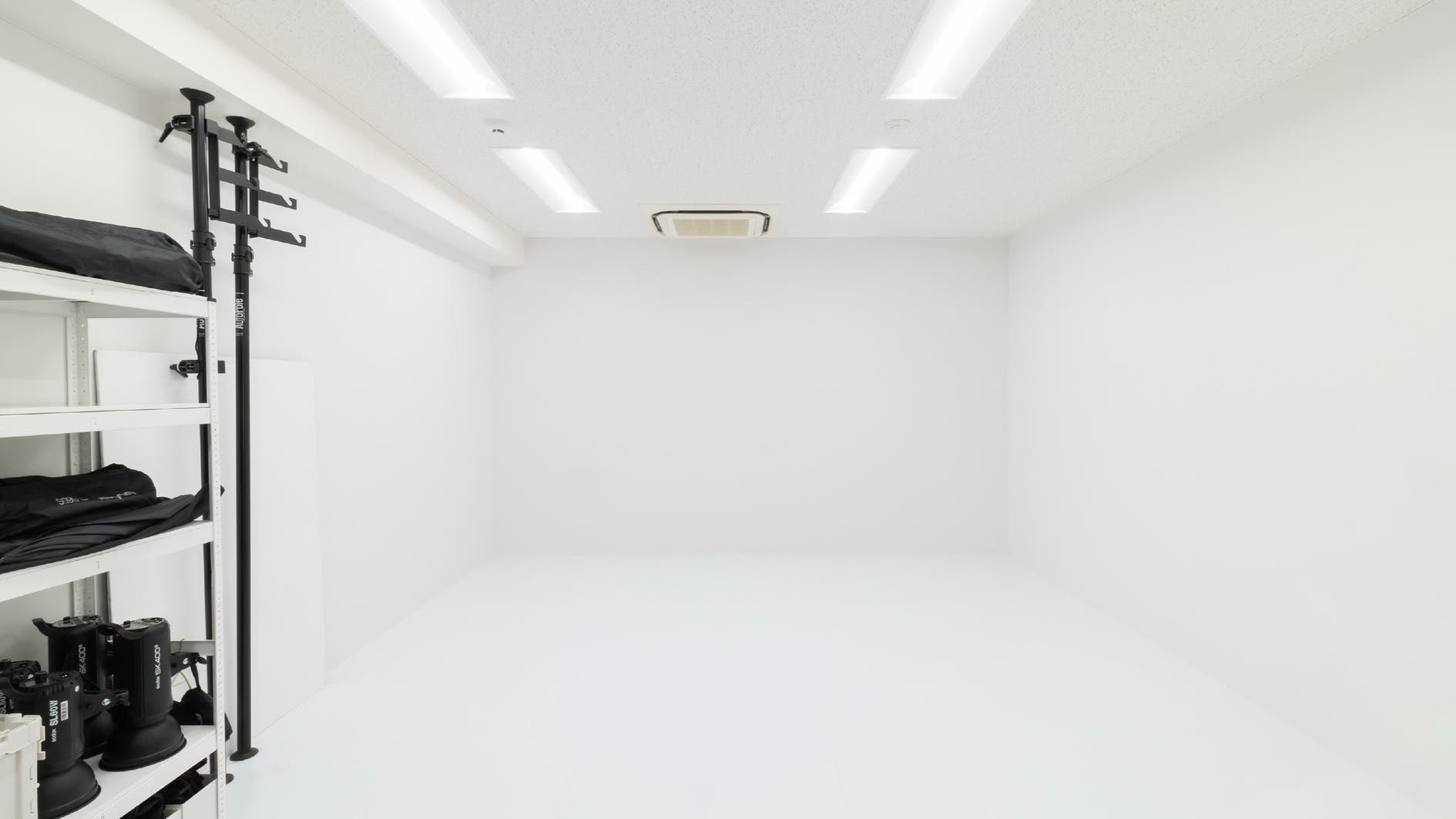 東銀座駅徒歩3分／機材貸出無料／EVあり／撮影に最適なレンタルスタジオの写真5