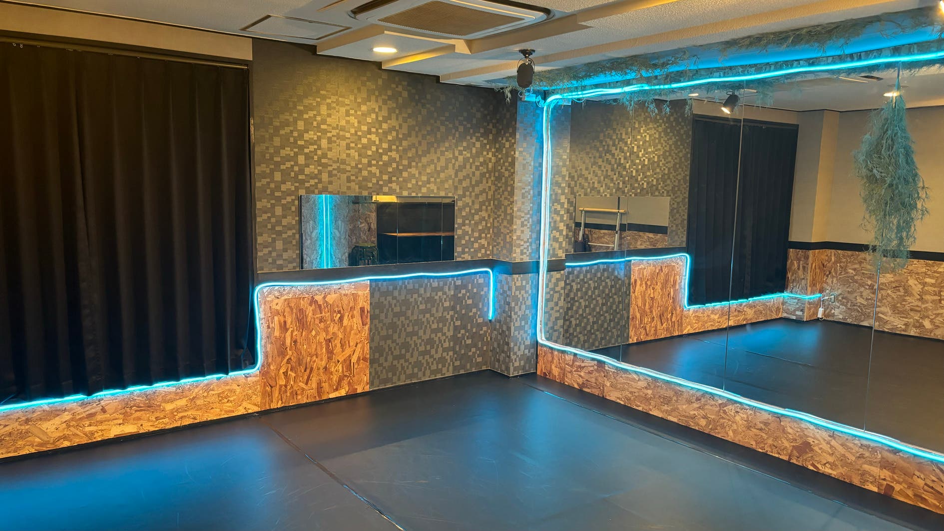 平塚駅西口徒歩5分！地域最安値！ダンス・ヨガ向けスタジオ！整体・マッサージ向けレンタルサロンとしても使える多機能スペース！の写真4