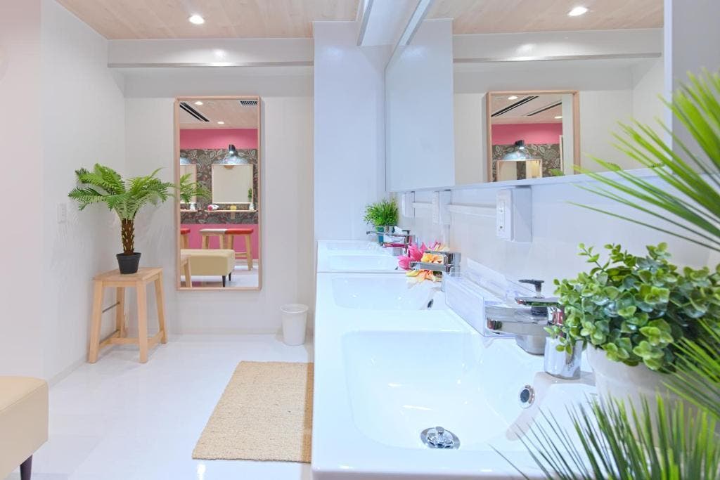 大阪心斎橋駅１分シャワー銭湯【タオル付】今すぐスッキリ・爽やかに仕事、営業回り、ヘアカット後、デートなど大切な予定の備えに◎の写真6