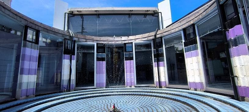 香川県・多度津町《さぬき浜街道》からすぐの一棟貸。『ギャラリー』『撮影スタジオ』『スピリチュアルワーク』などに最適な異空間の写真12