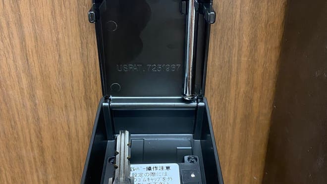 【新オープン】wi-fi安定_新大阪駅から徒歩30秒の会議室!/プロジェクター/綺麗/ゆったり/の写真17