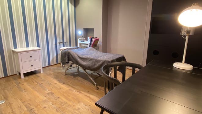 【EARTH 新長田店】まつエク専用席★大型サロンに併設されたレンタルサロン✂︎フリーランス/個人練習/美容業に最適♪の写真1