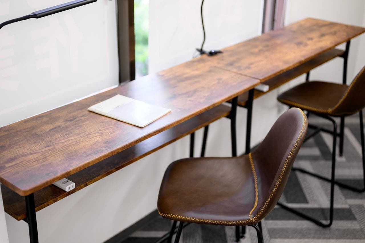 高円寺駅から徒歩３０秒の自習室の写真2