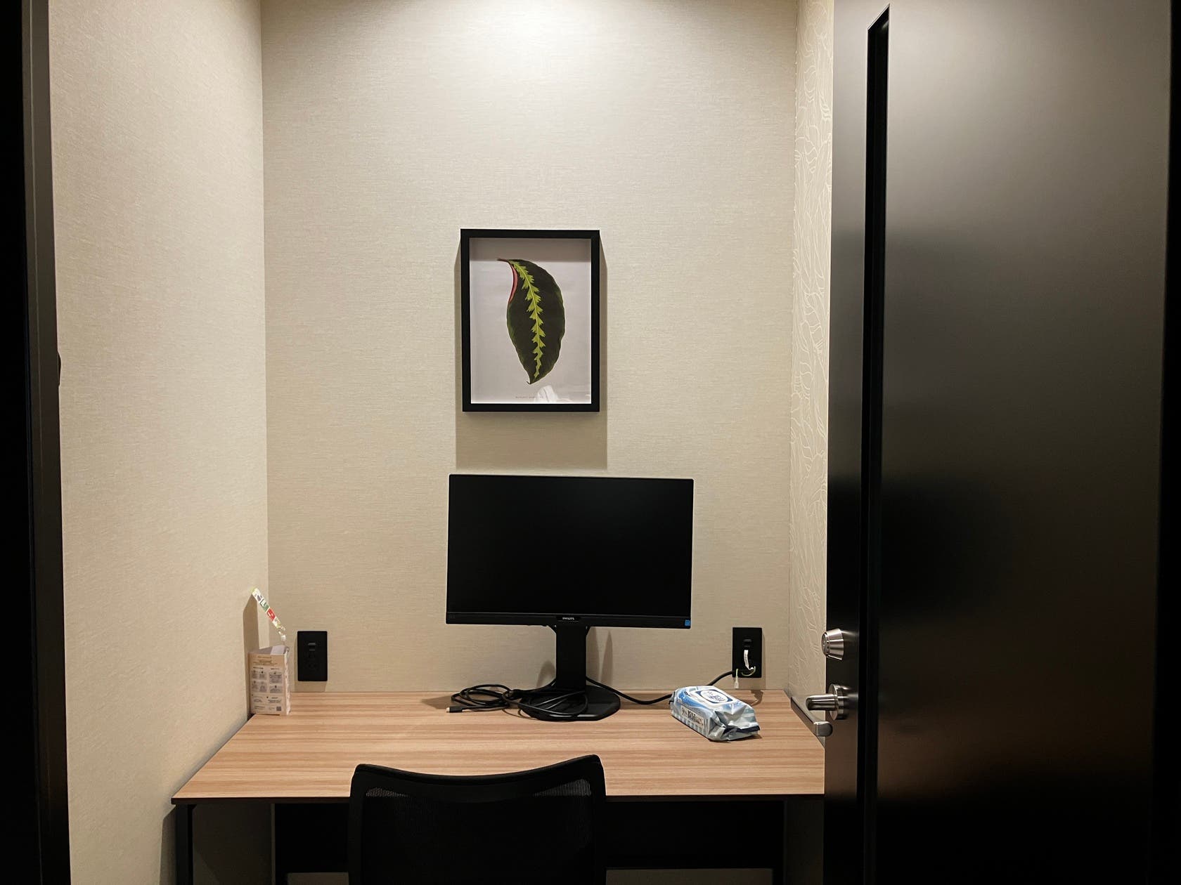 ROOM W 02(8階)の写真1