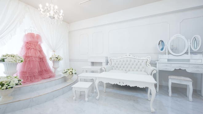 新規OPEN🎀なんば・日本橋駅近🌟推し様とウェディング💐ドレス有👗SNSで話題|生誕祭|ポートレート|コスプレ|推し活|配信の写真5