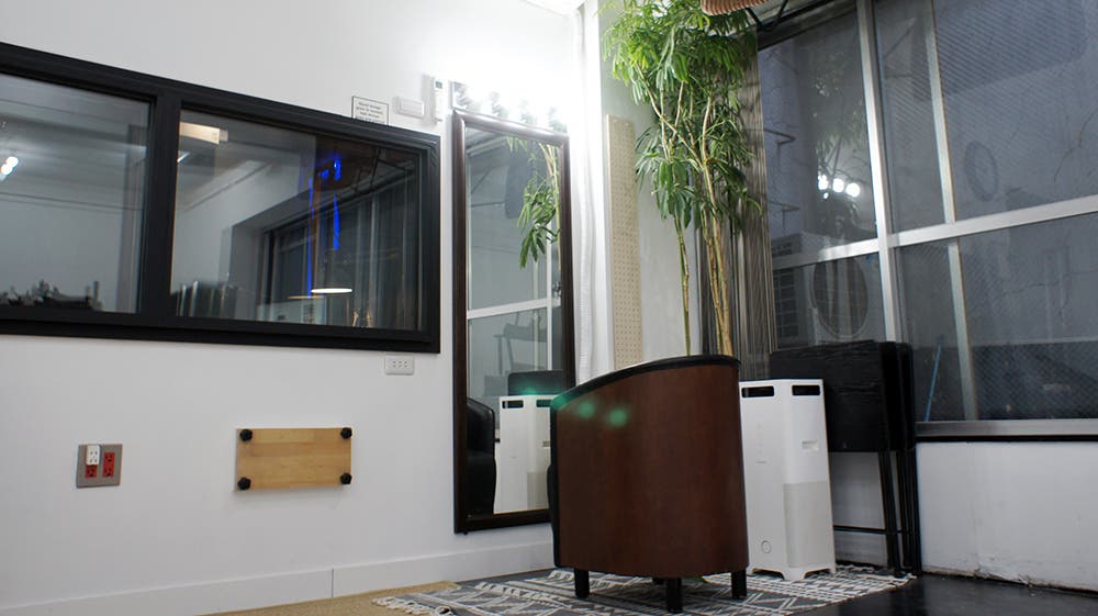 白壁のシクロラマスタジオ！写真/コマーシャル/ビデオOK！の写真9