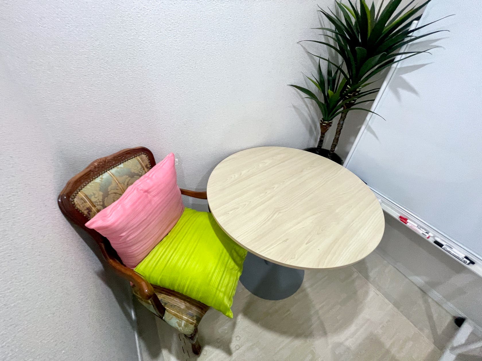 ＜マルチスペース千代田＞4駅徒歩10分以内🚃Wi-Fi📶モニター🖥グリーンバック/リングライト🎥会議/テレワーク/撮影の写真7