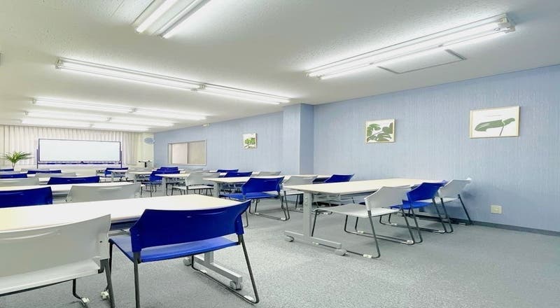 浜松町駅４分✨大門駅２分/平日1999円～/30名/光Wi-Fi/設備無料/プロジェクター/レイアウト自由/スクリーン