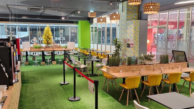 名古屋駅徒歩圏内!11名利用可の多用途個室✨会議・勉強・リモート作業やボードゲームに最適🍔🥤飲食持ち込みOK!Zepp待機利用可の写真9