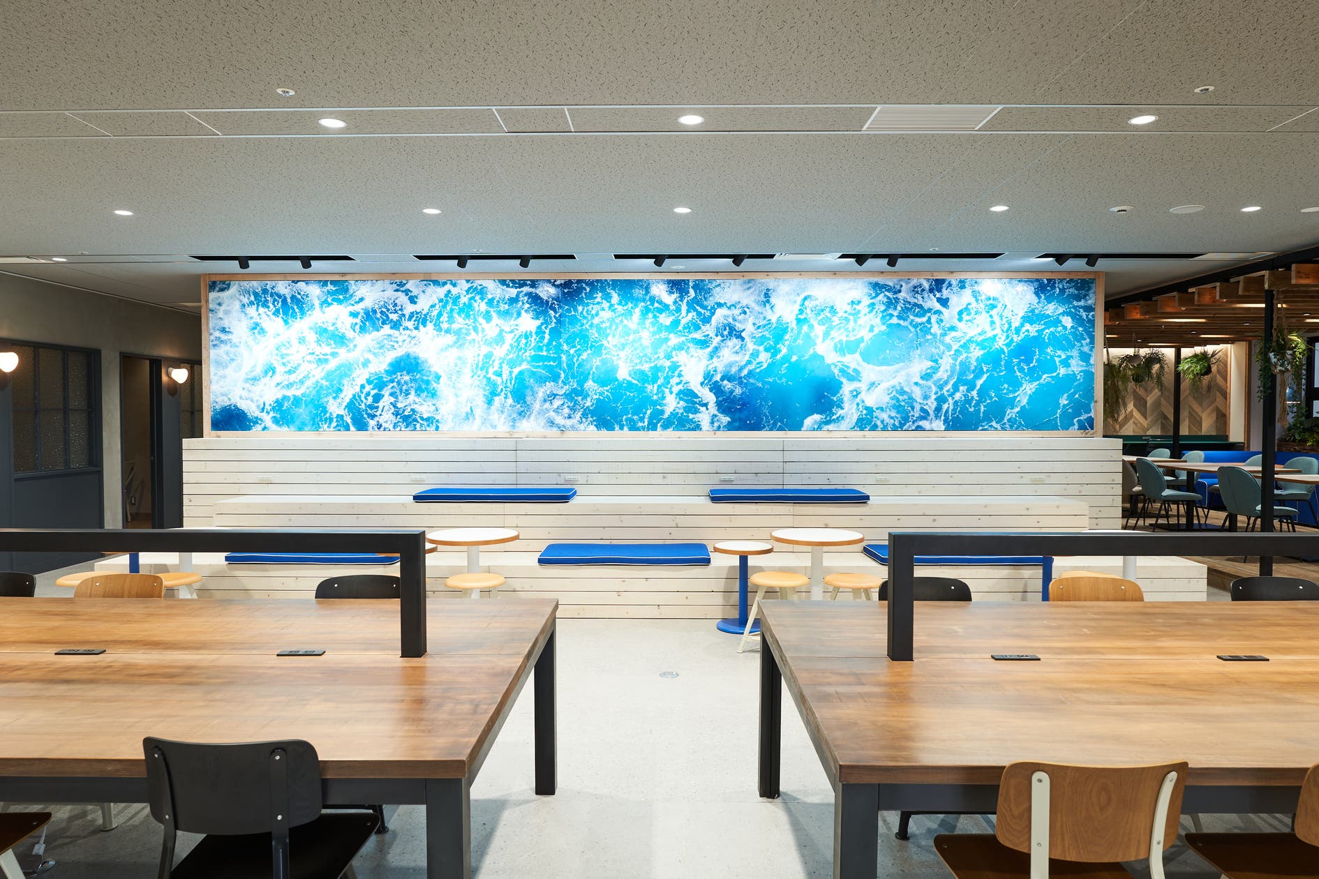 スペモ🏰忘年会🍺100㎡越😆渋谷駅5分💨イベント🎉パーティ🎊546_LULLTECHBEACH-Lounge渋谷の写真6