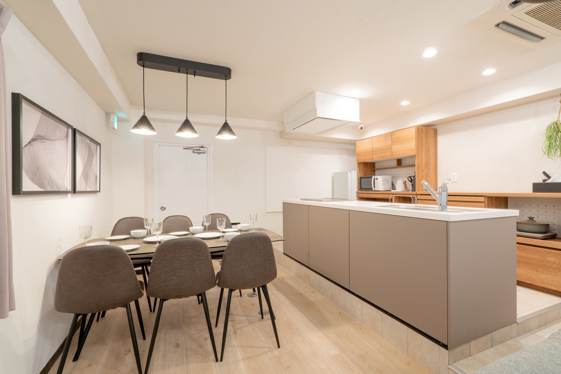 スペモリビング🏠忘年会🍺歓送迎会🎊プロジェクター🎥女子会🎀パーティ🌟537_SpemoLiving福岡天神の写真20