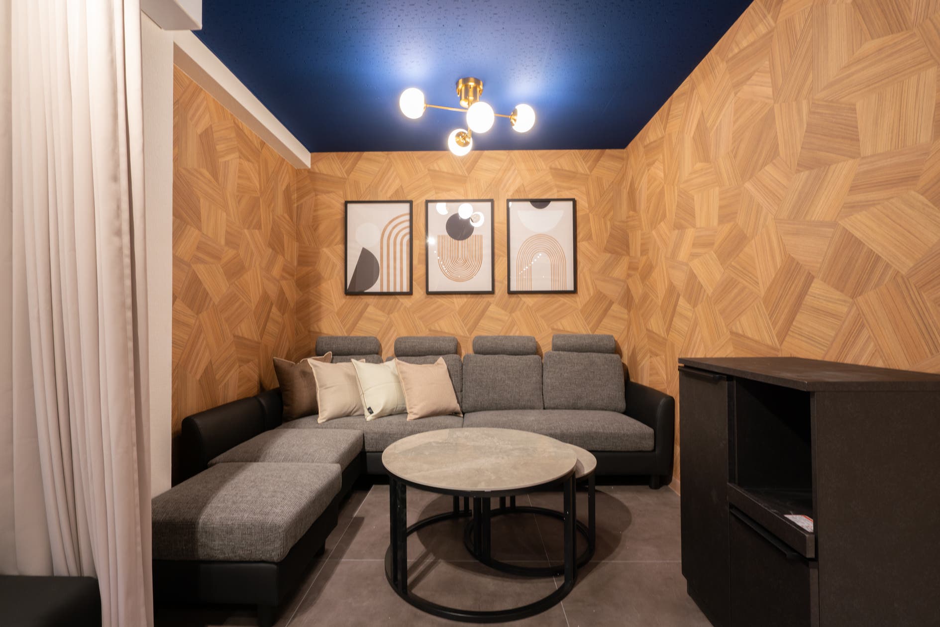 スペモ💡クリスマス🎄歓送迎会🎊大画面🎥駅近🚃ゴミ無料OK🙆‍♀️イベント✨️491_SpemoLounge福岡天神の写真10