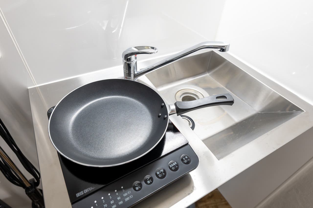 100インチスクリーンで映画鑑賞🎬気の合う仲間と楽しい時間を過ごせるスペースです🍃の写真18