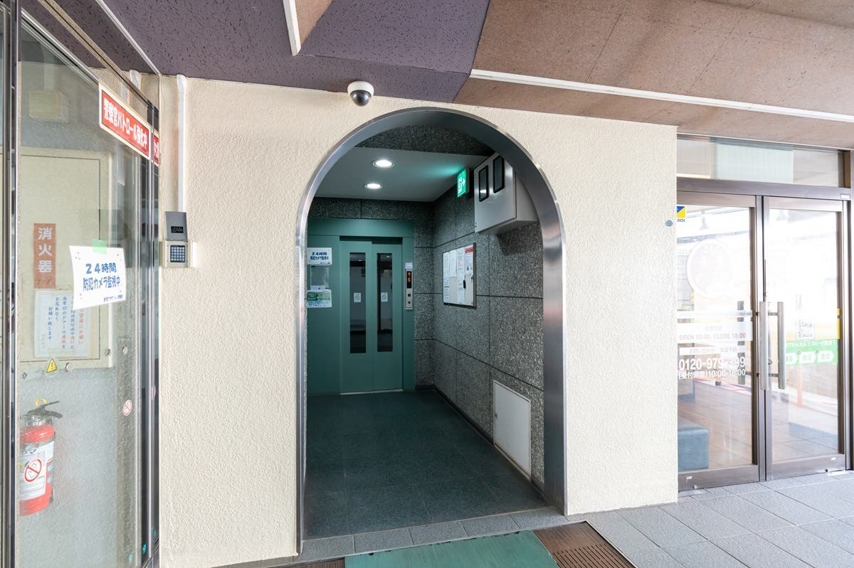 100インチスクリーンで映画鑑賞🎬気の合う仲間と楽しい時間を過ごせるスペースです🍃の写真26