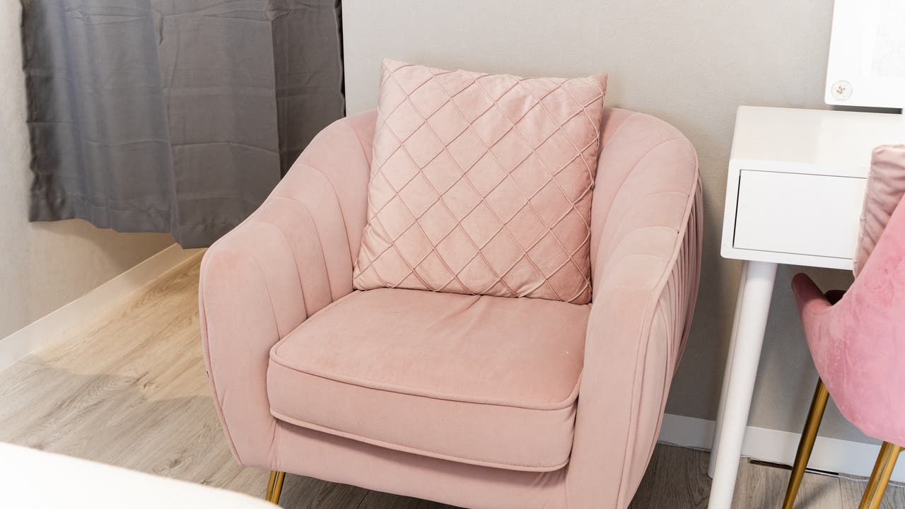 【＆SORA】🎀新宿西口駅すぐ｜JR新宿駅5分✨完全個室のサロン/撮影利用可✤高速Wi-Fi🆕高田電動ベッド導入の写真11