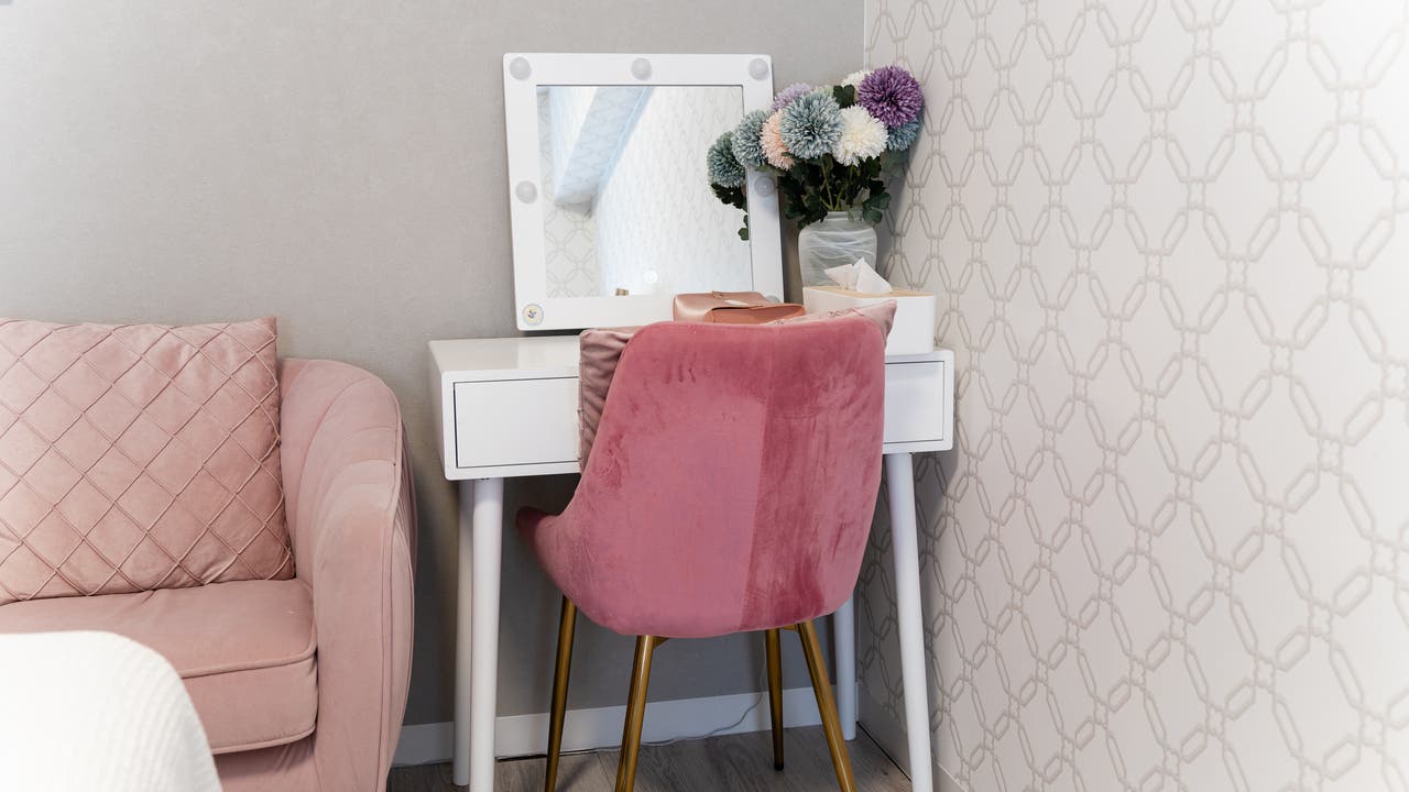 【＆SORA】🎀新宿西口駅すぐ｜JR新宿駅5分✨完全個室のサロン/撮影利用可✤高速Wi-Fi🆕高田電動ベッド導入の写真10