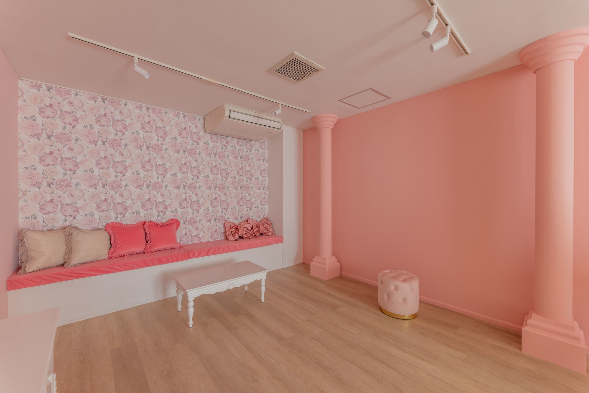 【新ページ移転案内中】14st😉一面ピンクの韓国風🧁撮影スタジオ＆レンタルスペース｜SNS映え◎｜推し活・女子会・コスプレに！｜の写真8